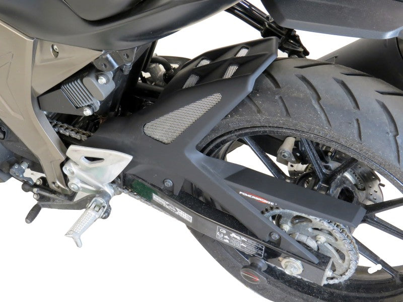Suzuki GSX-S125 17-2024 Carbon Look & Silver Mesh Rear Hugger Powerbro ...