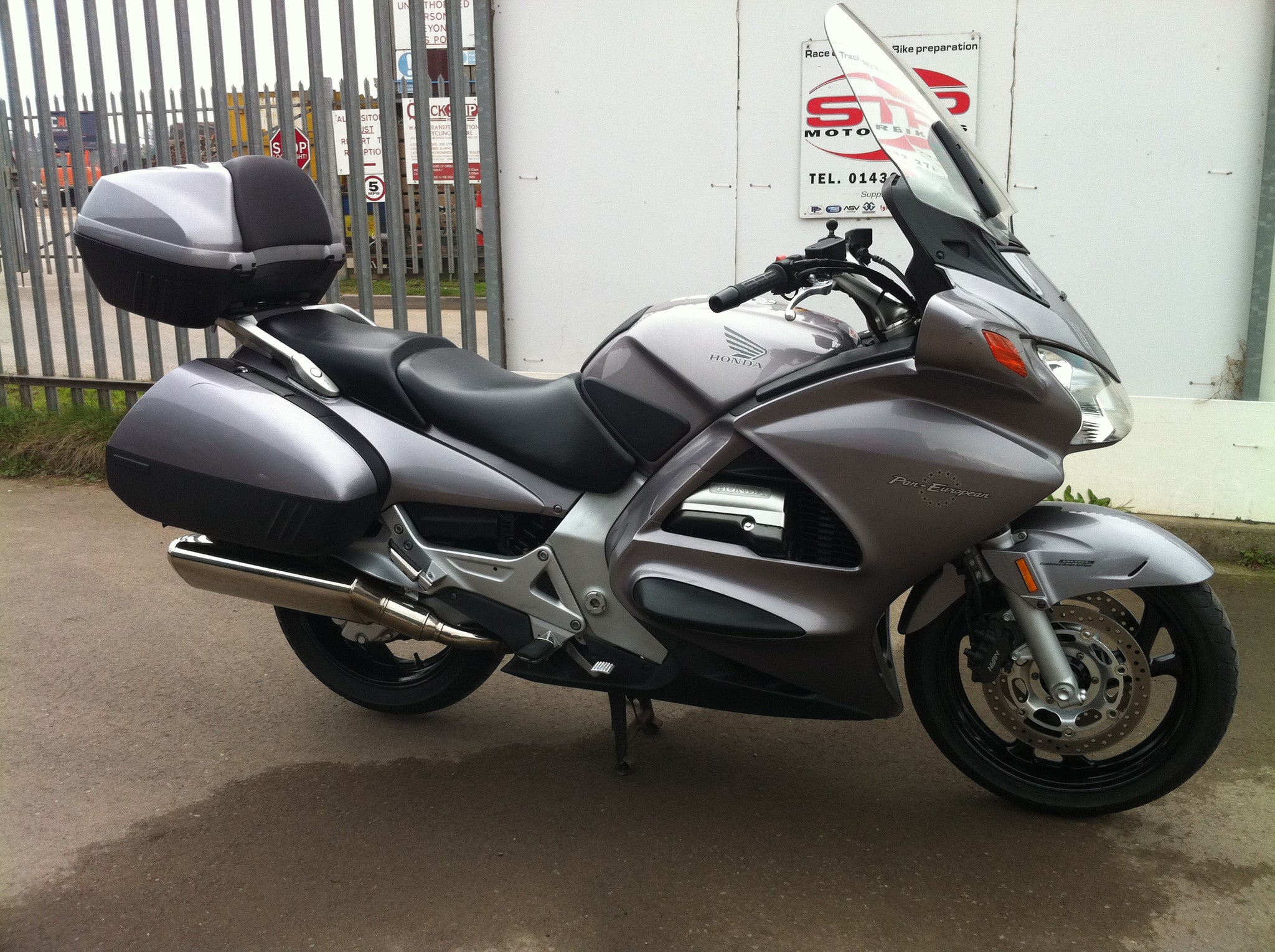 2004 Honda ST1300 Pan European with Luggage | STP Racing Products